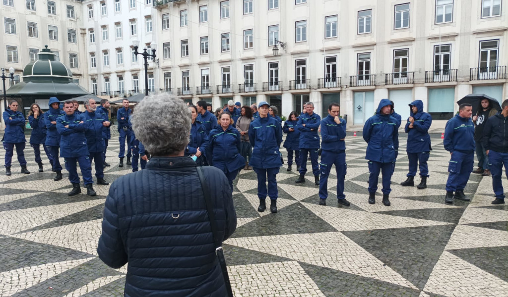 Trabalhadores da EMEL reivindicaram aumento salarial digno - CGTP-IN