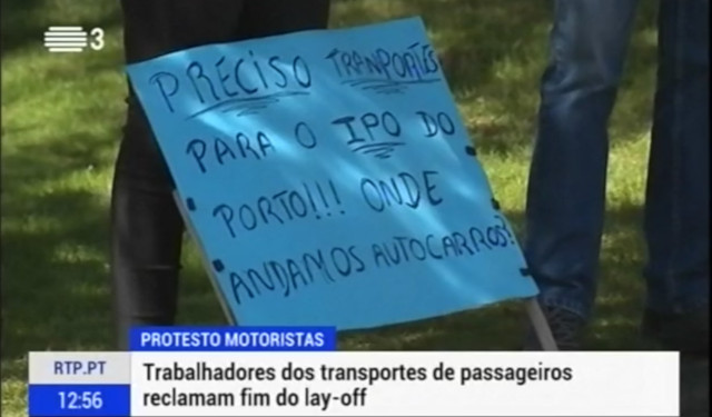 Motoristas e utentes de transportes rodoviários de passageiros em ...